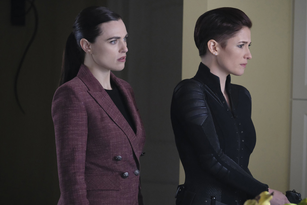 Supergirls Katie Mcgrath Talks Becoming Dangerous Lena In The Wake Of Lexs Betrayal E News